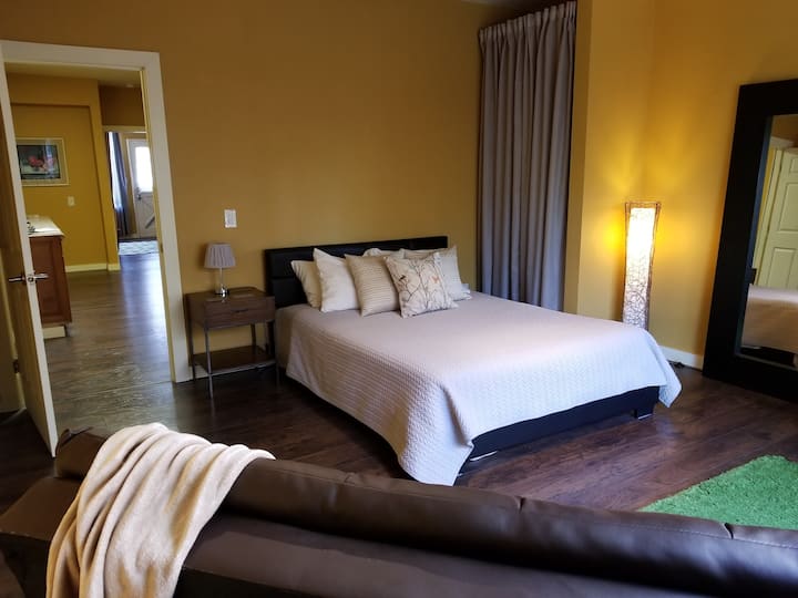 Playful Apartment In Beach Neighborhood - Monterey, CA