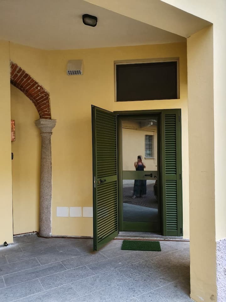 Bilocale Confortevole Sotto Le Mura Del Castello - Vigevano