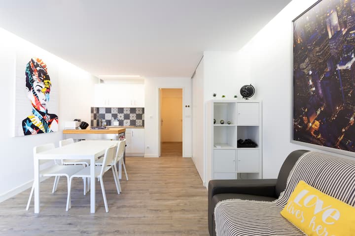 Magnifique Studio Design Climatisé En Centre Ville - La Grande-Motte
