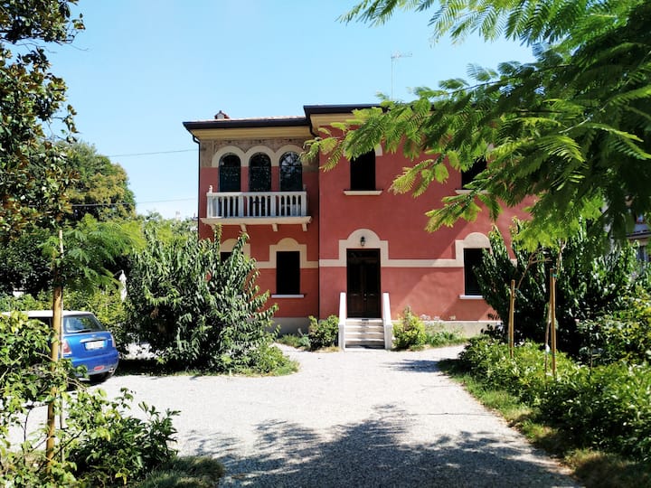 2 Bdr Apt 1920 Villa Garden Parking Self Check-in - Mestre