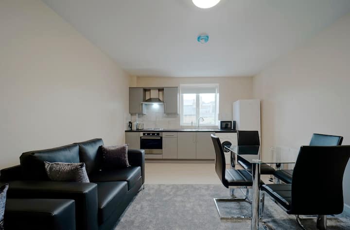 Private Duplex 1, Huddersfield (2 Double Bedroom) - Huddersfield