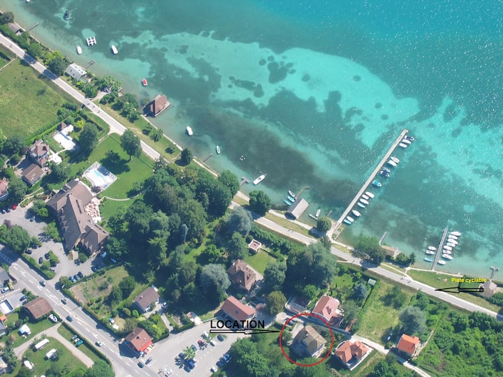 Logement Dans Une Maison à 50 M Du Lac D'annecy - Sévrier