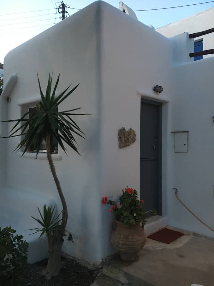 Mykonian Cottage Up To 4 Guests - Mykonos