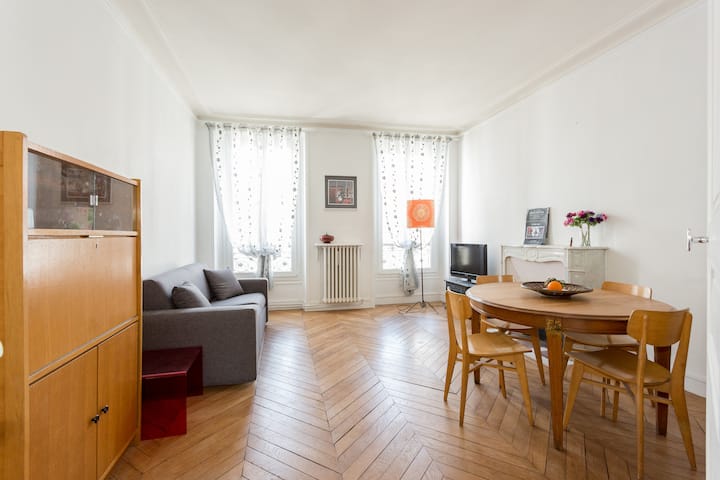Hausmann De Charme, 50m² Sejour Et Chambre - Paris