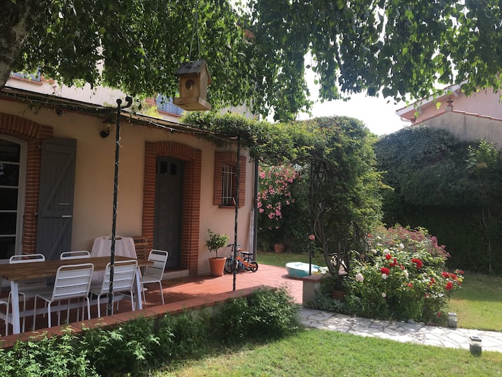 Maison De Charme Avec Piscine à 2 Pas De Toulouse - France