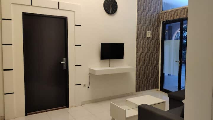 [New] Cozy Family 3-br Homestay @Hero.inn Malang - Malang