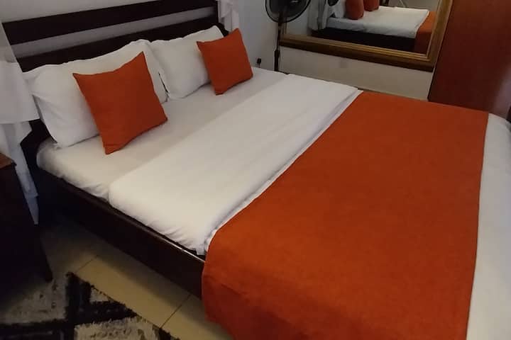 Serene Studio 1 Milimani0722832367 - Kisumu