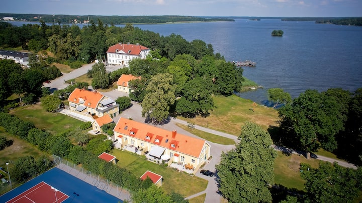 Ulvhälls Herrgård By Mälaren - Strängnäs