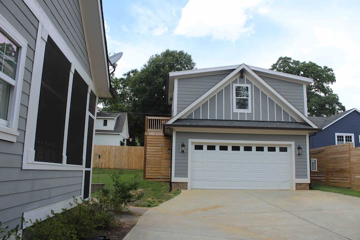 1 Bedroom Apartment In Dilworth - Charlotte Douglas Airport (CLT)