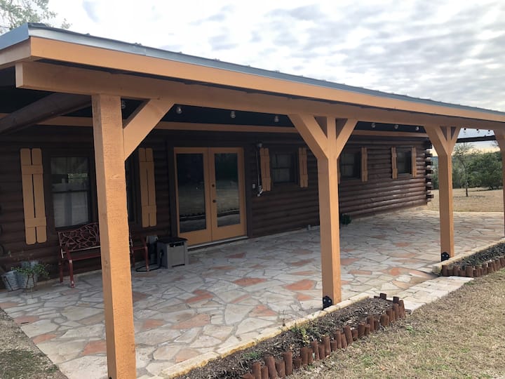 Sunset Ranch - 2 Houses - Medina Lake, TX