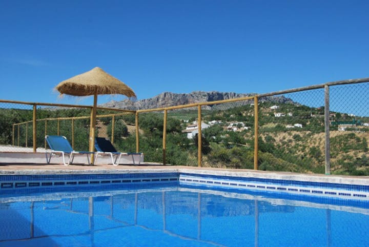 Casa Rural. 2 Dorm, Piscina Y Wifi - Andalusia