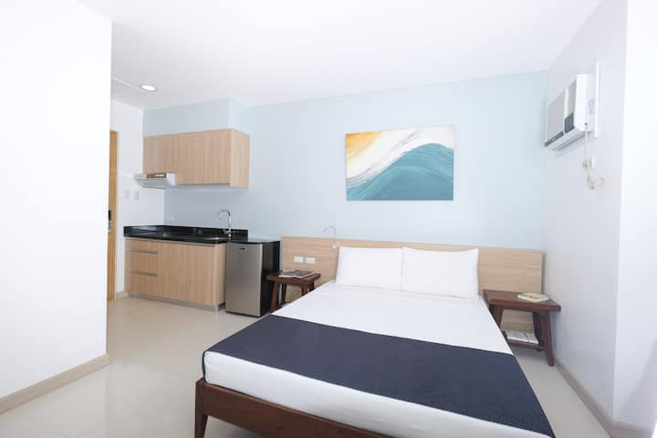 Hotel Deluxe Studio - N2 - Mandaue City