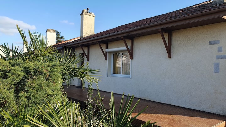Maison Hippodrome - 4 Chambres - Jardin - Calme - 坡市