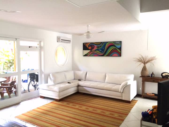 Praia De Cambury - Condomínio Fechado - São Sebastião