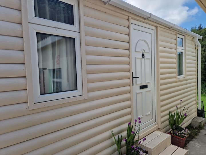 Modern Style, Ideally Located - Carrickmacross