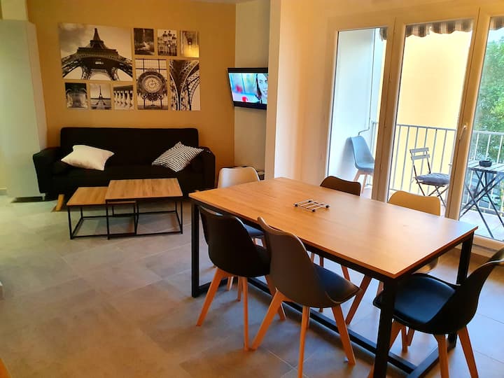 Chambre Meublée - Appart Rénové (100 M²) - Lyon