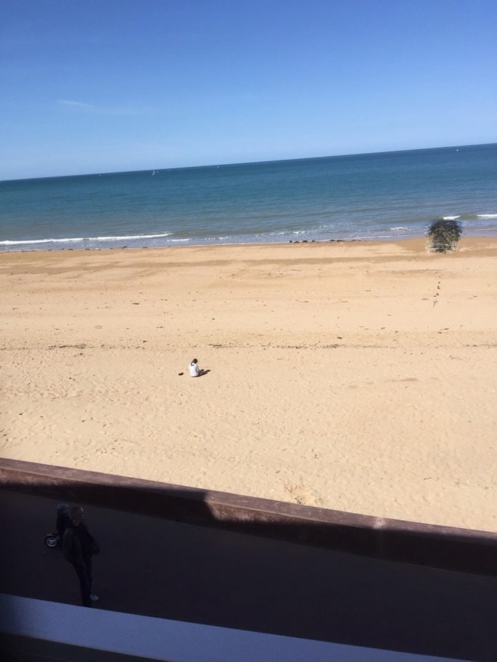 T2 Bord De Plage Avec Grande Loggia - Plage de Courseulles sur Mer