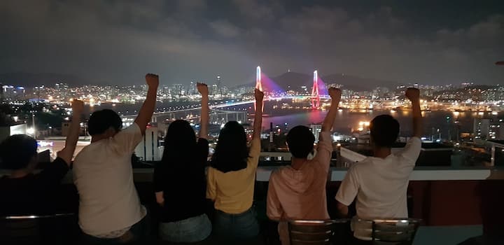 Wachi, Guest Suite & Home Bar - Busan