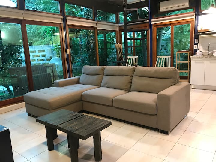 Garden Cottage In Panama City - Panama