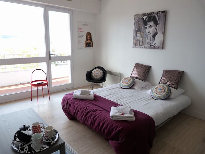 Le Cazeneuve Lumière - Lyon