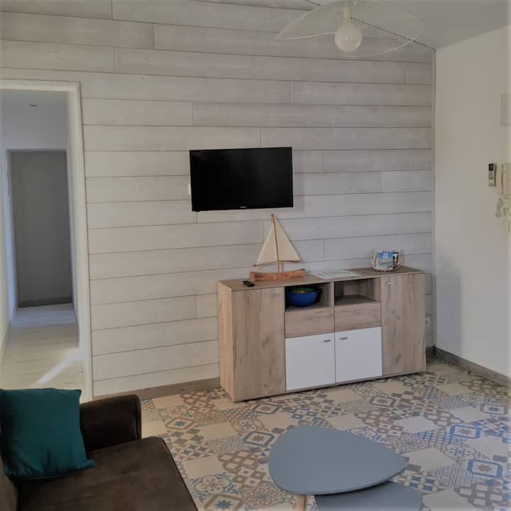 Arès, Bassin D'arcachon: Une Jolie Petite Maison - Andernos-les-Bains