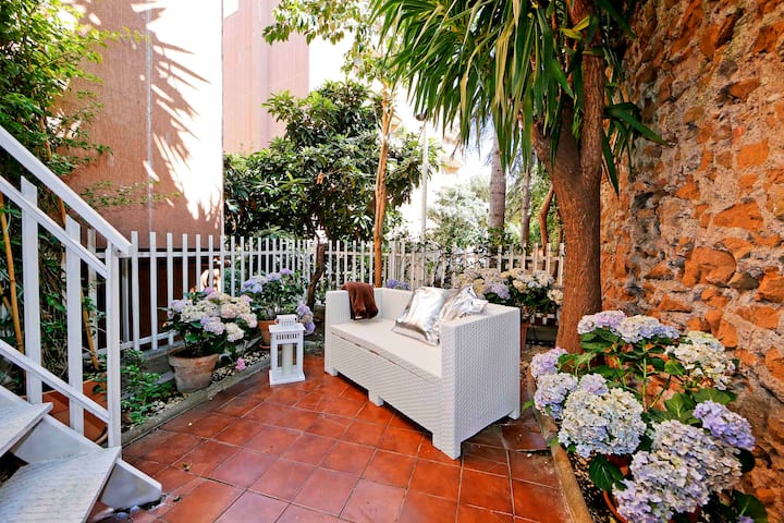 Charming Patio Apartment Trastevere - Rome