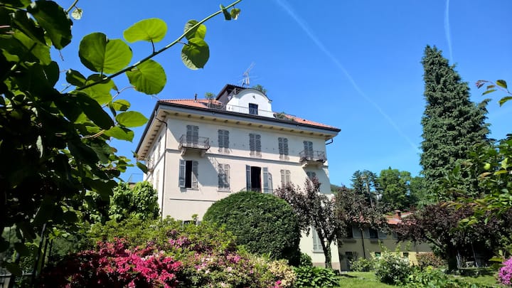 Ancient Villa Fireplace, Large Panoramic Terrace - Arona, Italy