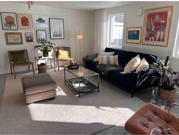 Town House In Danderyd - Täby
