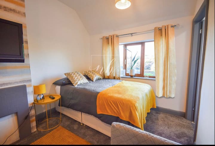 Self Contained Studio, Walking Distance Town 45fb - Stratford-upon-Avon