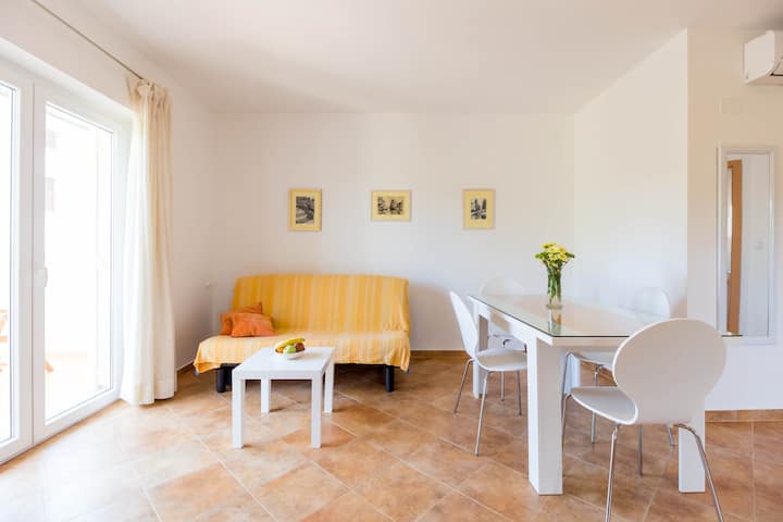 Lovley Apt With Free Bike Nina**** - Banjole