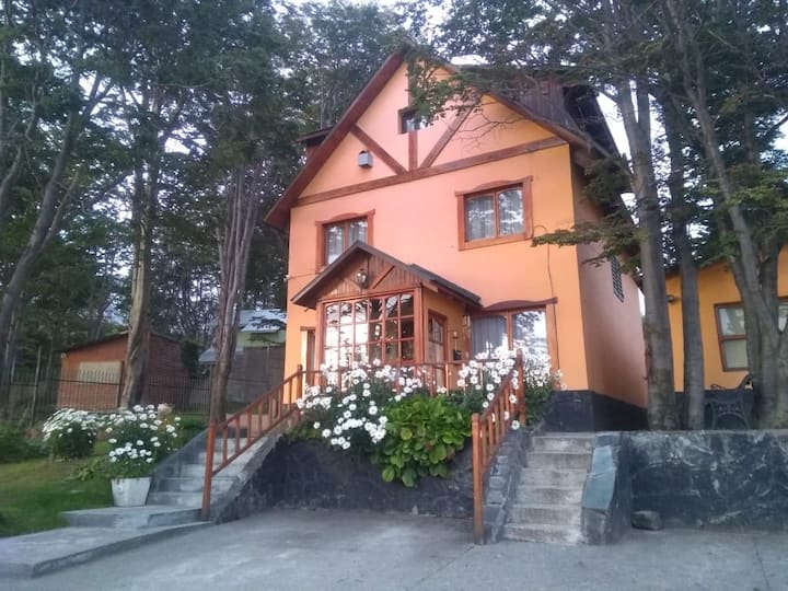 La Casona De Las Aguilas - Ushuaia