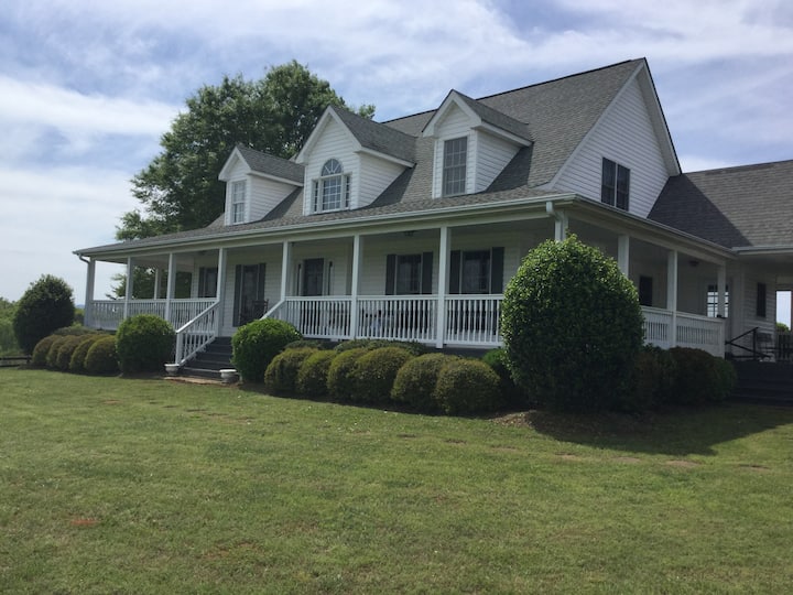 Perfect Equestrian Lodging-minutes To Tiec - Mountain Brook Vineyards, Tryon