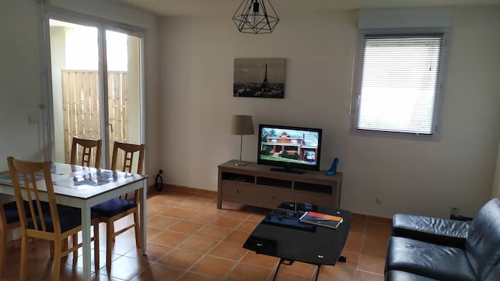 T2 Résidenciel Avec Piscine Et Garage + Wifi Fibre - Carpentras