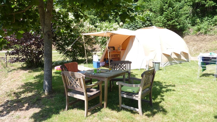Camping En Tente Karsten Equipee - Lacaune