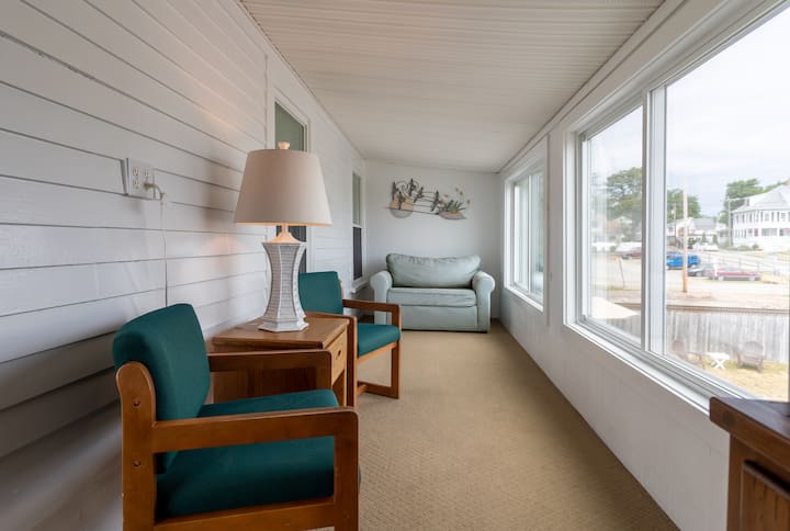 Two Bedroom Apartment Oob - Orient Express, Old Orchard Beach