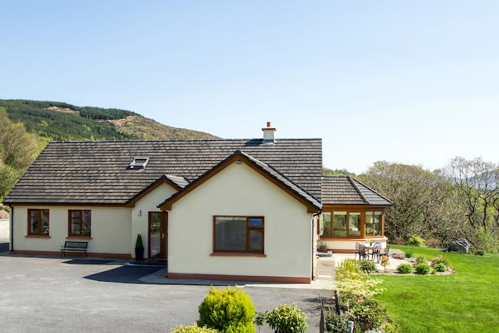 Beautiful Modern Detached Dormer Bungalow. - Ireland