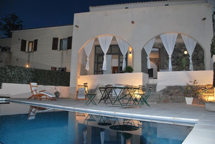 En Corse, Entre Mer Et Montagne - Forêt de Bonifatu