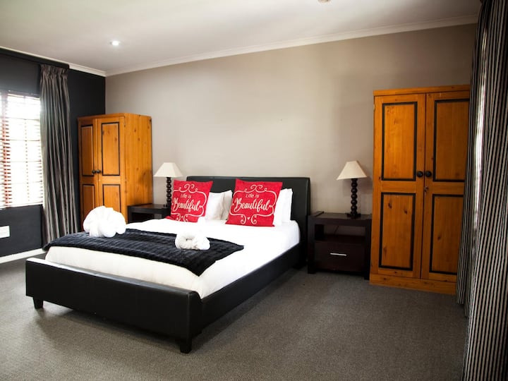 The Gables Guest House - Studio Queen - Middelburg