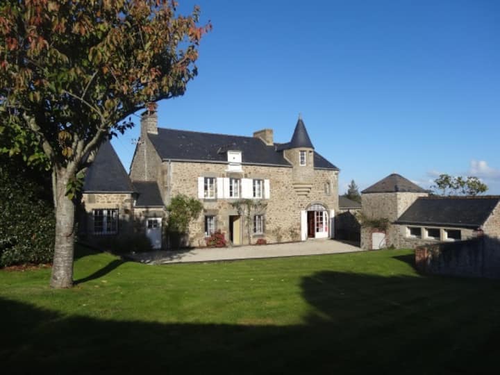 Maison De Caractère Dinard, 10 Pers., Accès Plage - Pleurtuit