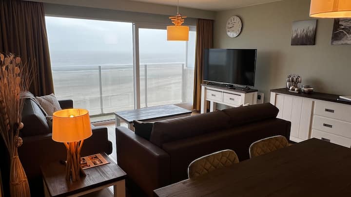 Appartement Met Garage En Zeezicht - Knocke-Heist