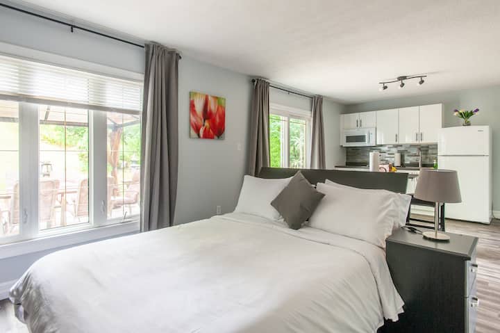 Private! Main Floor Suite With Queen Beds - Markham, Canada