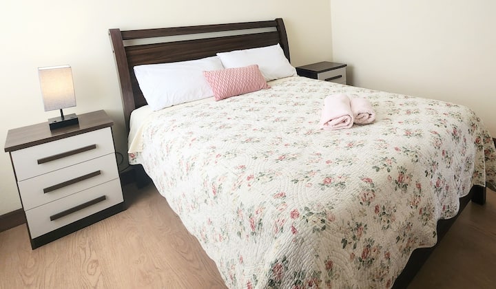 De Luxe Suite 101. Quito Centro Norte - Quito