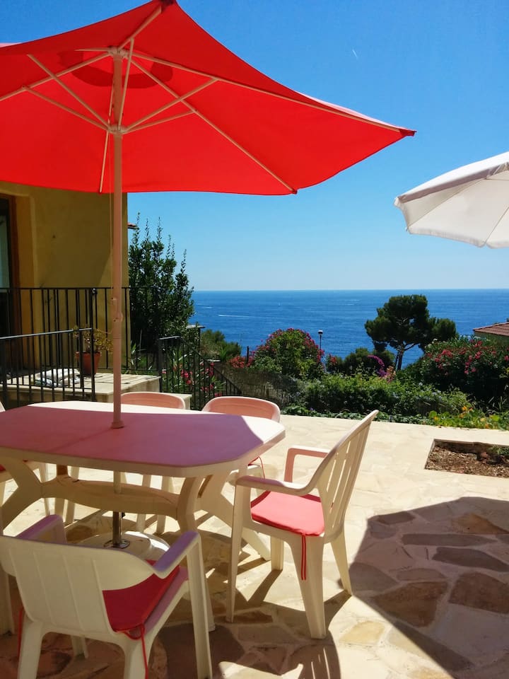 Lou Mazet, Eze Bord De Mer - Èze