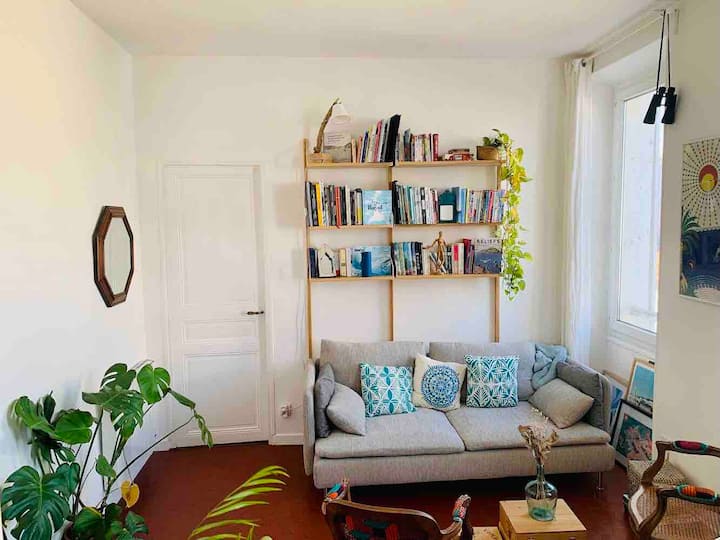 Appartement Spacieux Et Lumineux En Bord De Mer - Marseille