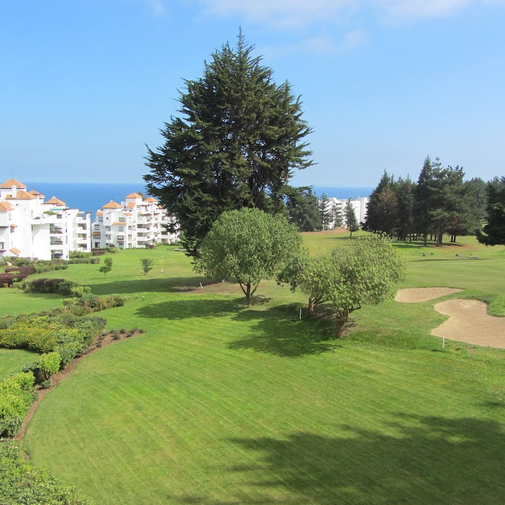 En Marbella Con Vista Al Golf Y Fondo Al Mar - Quintero