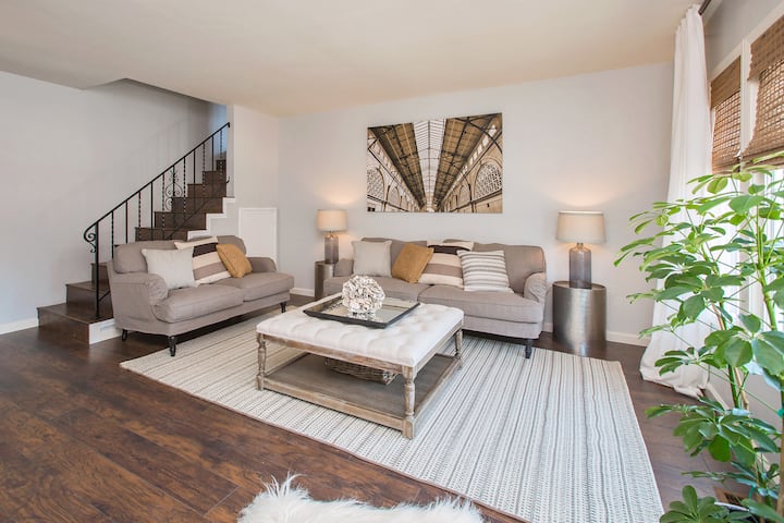 1 Block To Downtown! 3 Blocks To The Beach! - Alameda