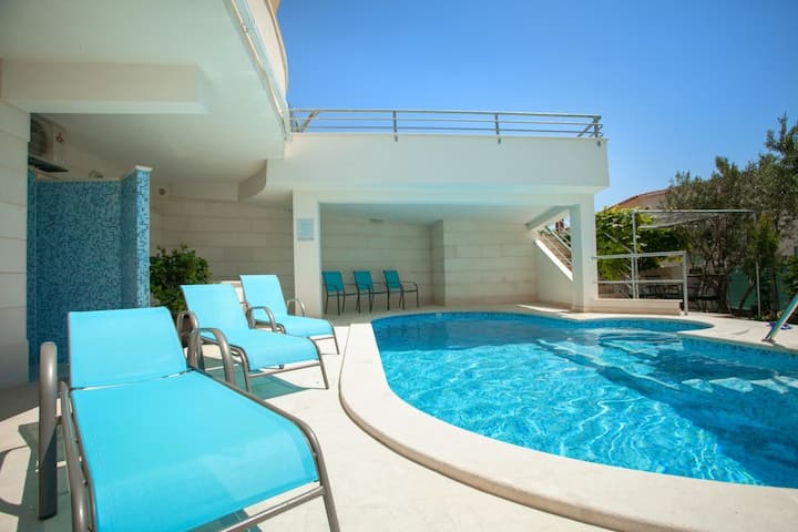 Apartment Brela-relax A3 (4+2) - Baška Voda