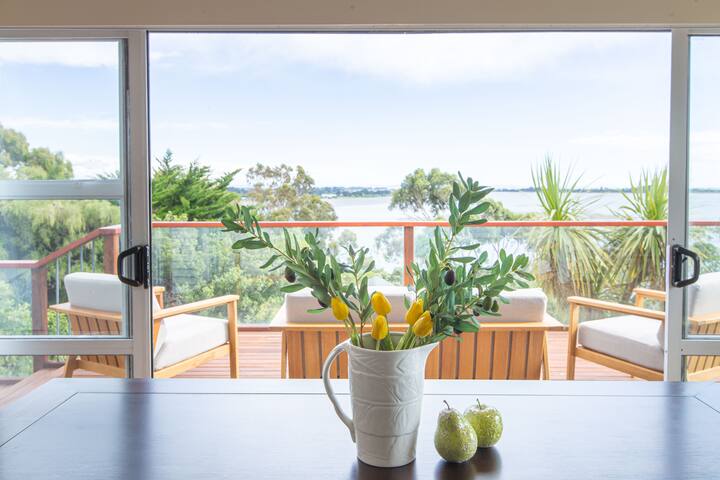 Amazing Sea Views 4 Bdrm + Garden, 10min To Town - Lyttelton