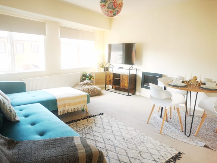 Lovely 3 Bed Apartment With Own Parking. - Croyde