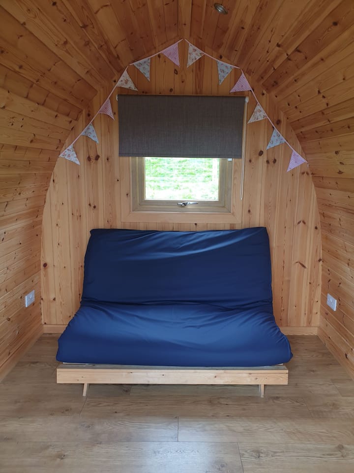 Snug Pod, Glamping 'Birds' - Barrow-in-Furness